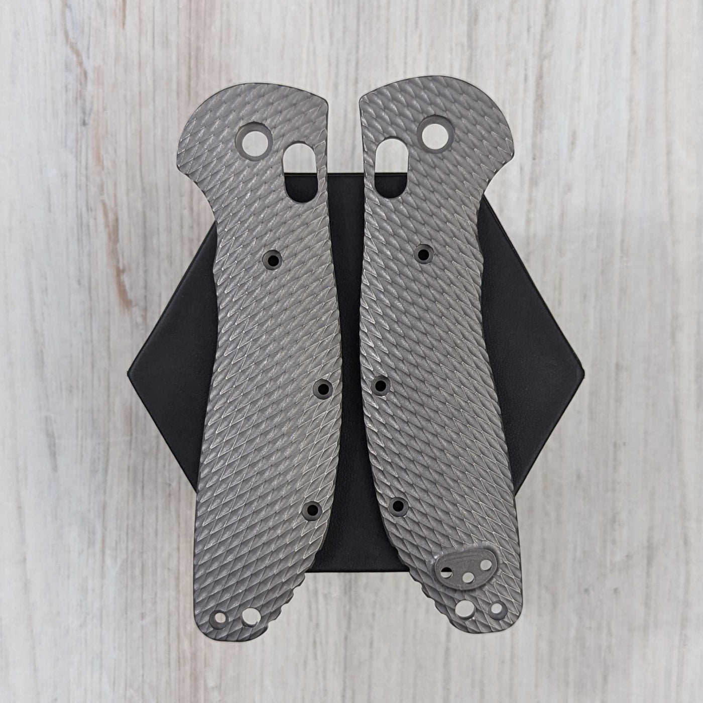 STOCKY GOAT - OG1 - Titanium Scales (Compatible with RSK Mk1-G2 (full-
